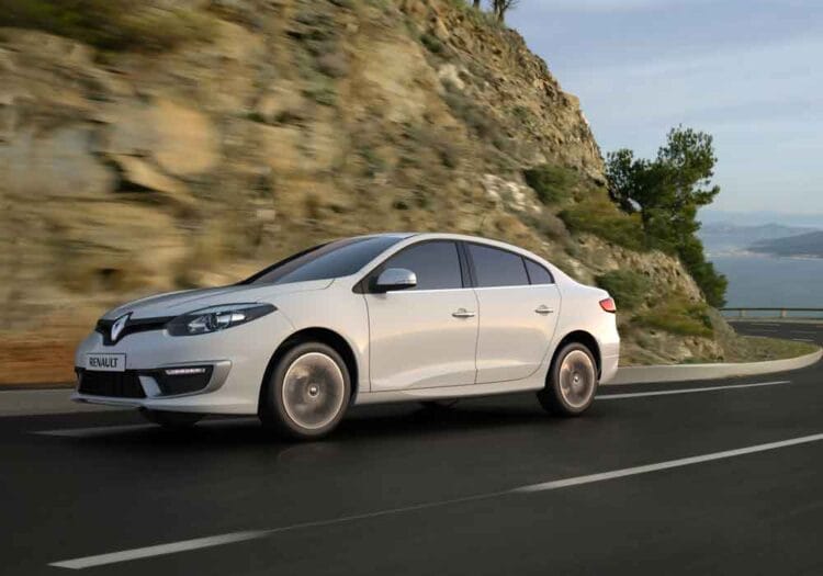 El Fluence GT y el Sandero RS llegan a la Argentina