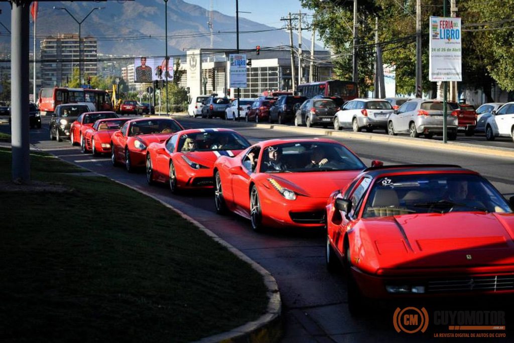 Conocé las 15 Ferrari que salen de Chile y vuelven a invadir Mendoza