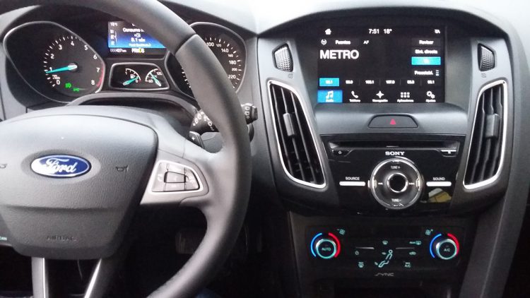 Cómo es el Ford Focus en su mejor versión: Titanium con caja AT