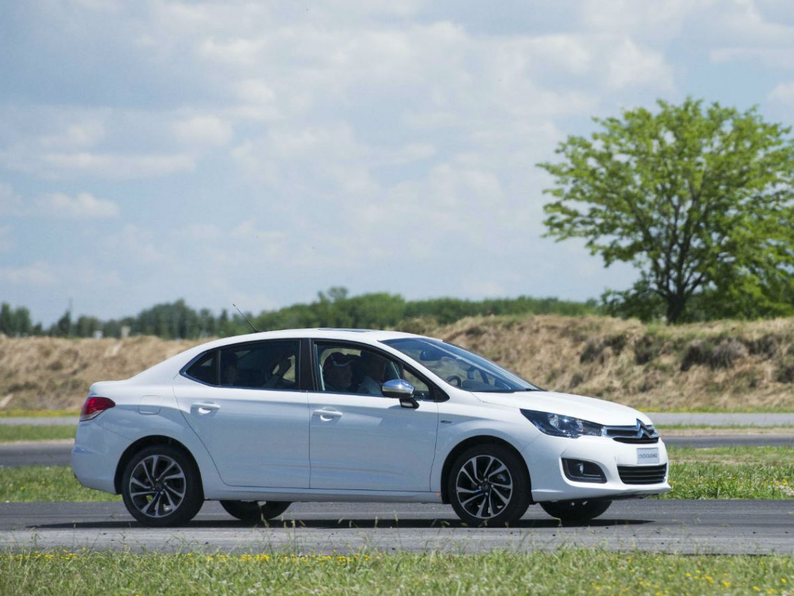 Sale a la venta una edición deportiva del Citroën C4 Lounge