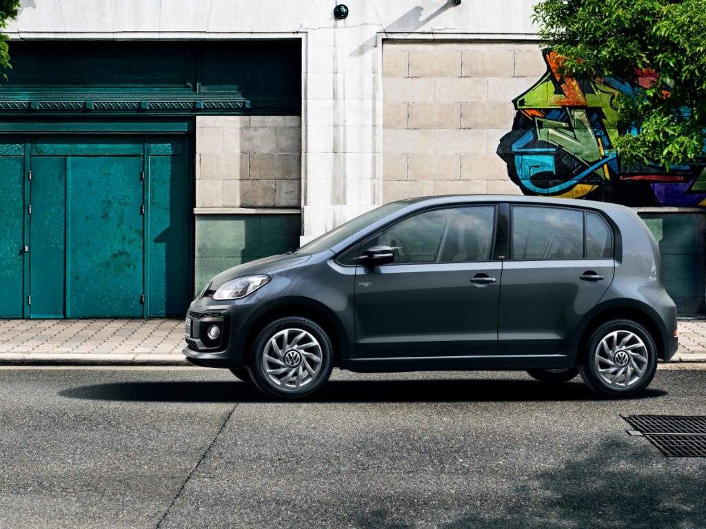 El Volkswagen Up! 2018 ya se muestra para competirle al Fiat Mobi y al ...