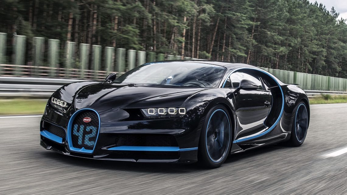 La Drag Race que necesitábamos: Bugatti Chiron versus F1 Red Bull RB7