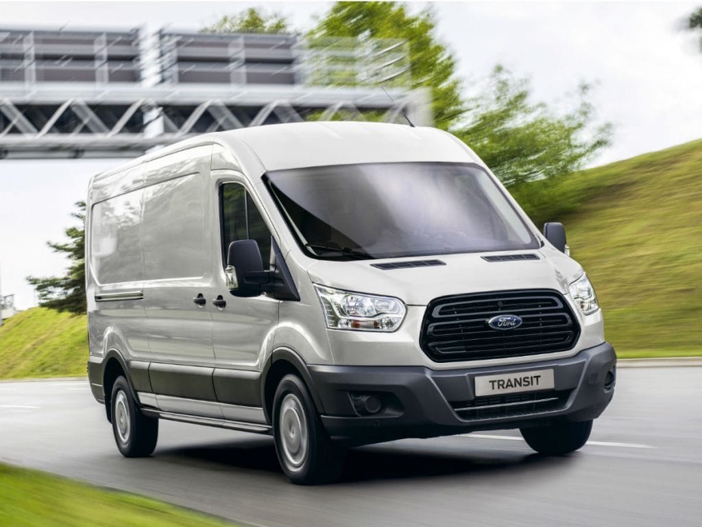 Ford Transit: con más versiones y venta directa. Desde 797 mil pesos