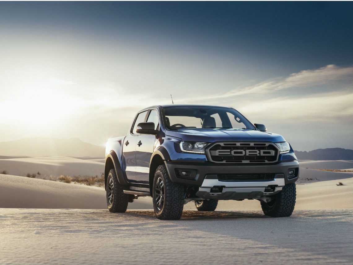 Ford Ranger Raptor vs Toyota Hilux GR Sport: pelea de titanes|Ford ...