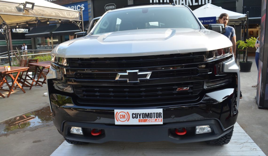 Chevrolet Silverado y otros modelos de la marca se presentan en Cariló