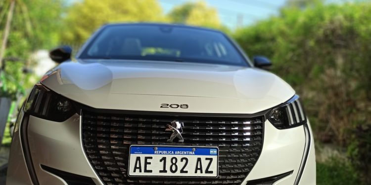 Test Drive: probamos en Buenos Aires el nuevo Peugeot 208 Feline