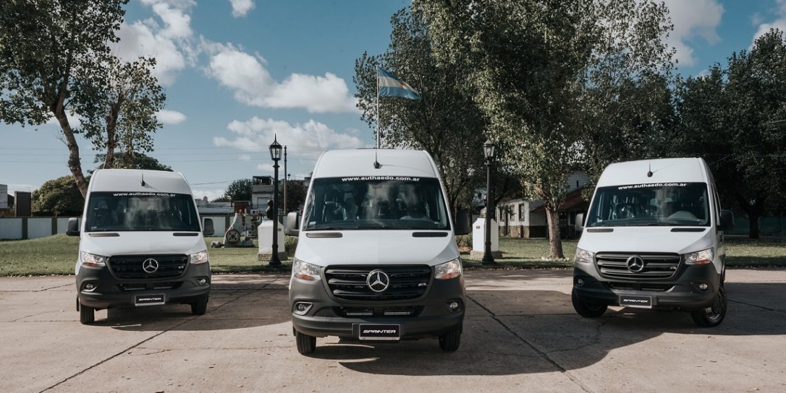 Mejorando la logística: el Ejército suma una flota de Mercedes Sprinter