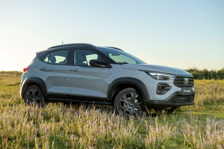 ¿Fiat Pulse o Jeep Renegade? sus precios para decidirse