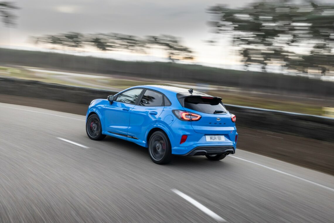 Ford Puma vuelve renovado en su versión híbrida