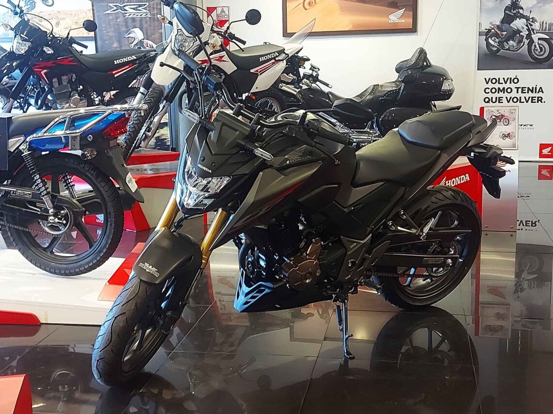 Motos: precio de la nueva Honda CB300F Twister en julio
