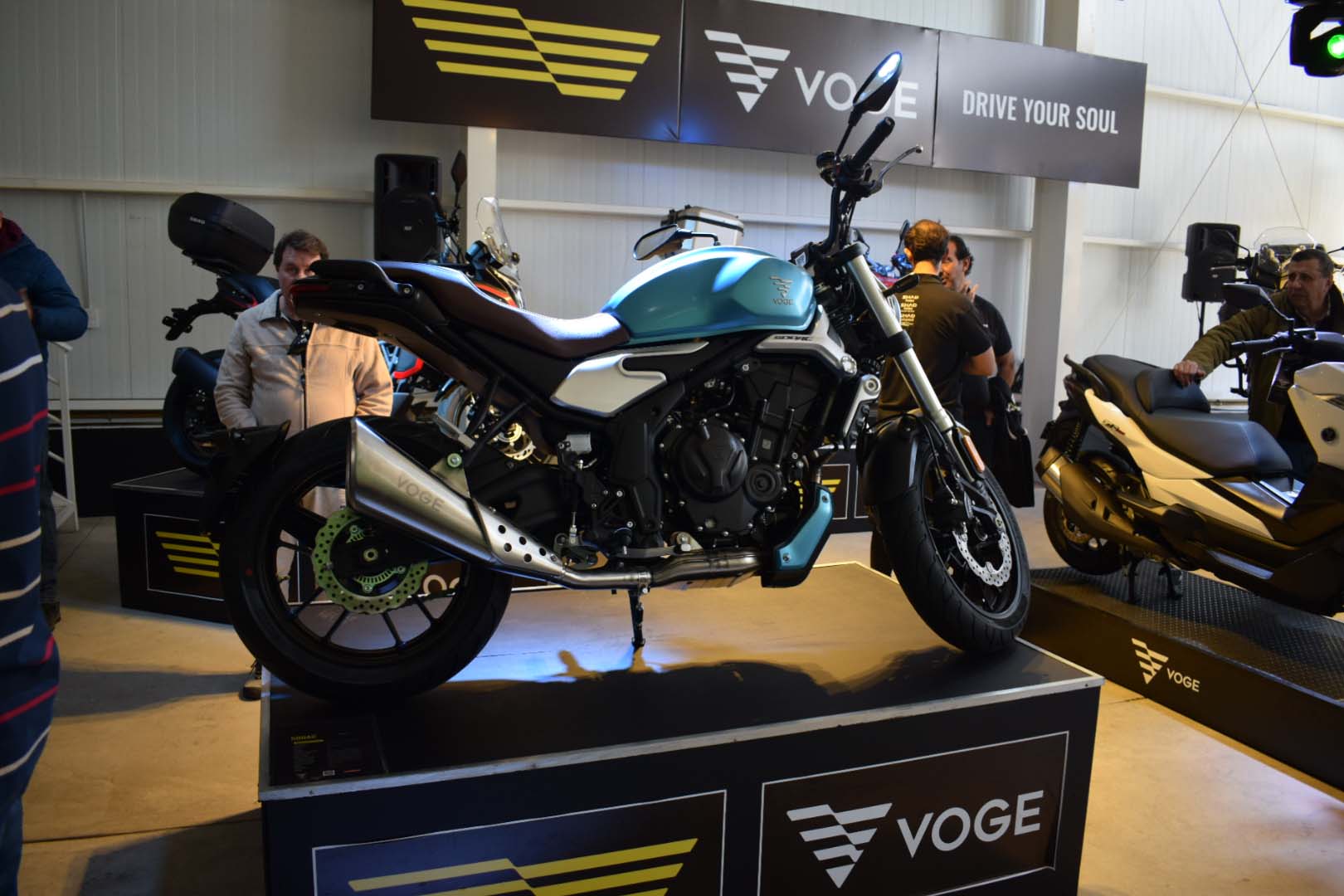 Voge presentó en Mendoza los modelos: 300 Rally, 500 AC y SR4 Max