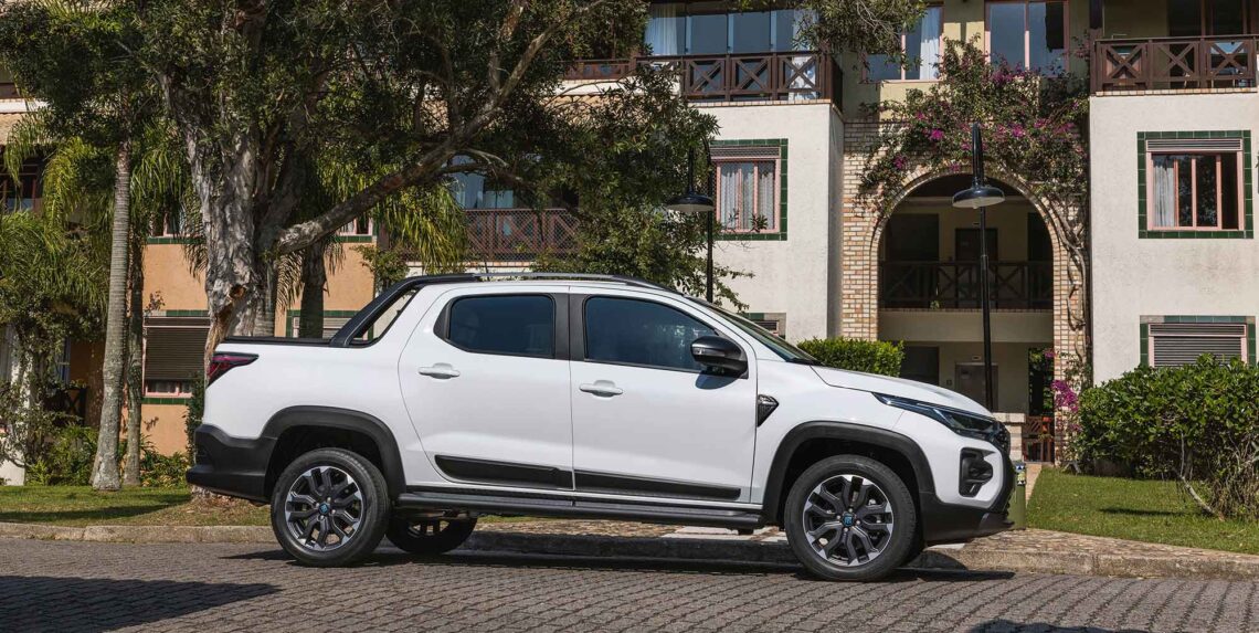 La nueva Strada con motorización turbo se presentó en Brasil