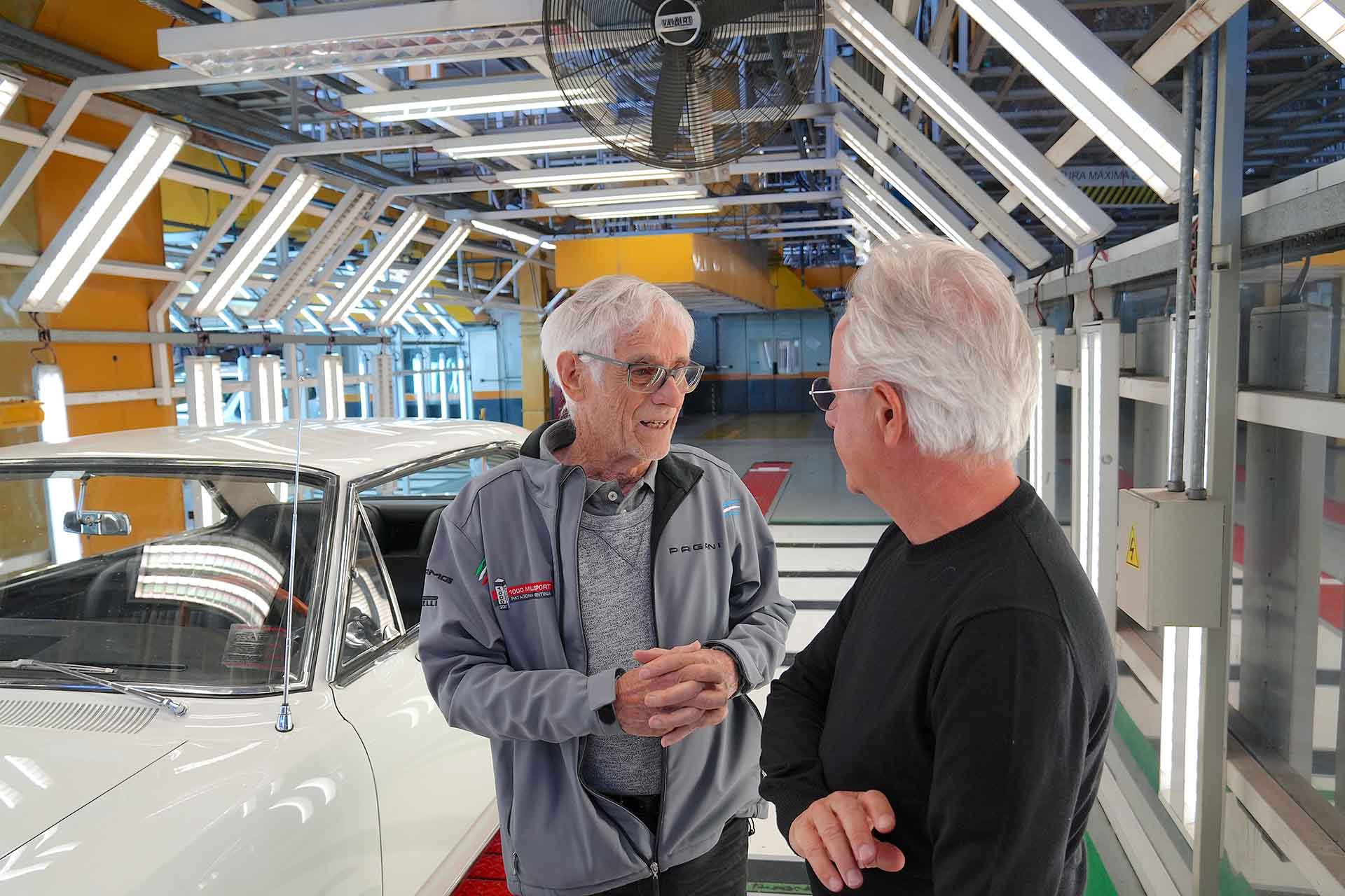 Encuentro de titanes en la planta de Renault: Oreste Berta y Horacio Pagani
