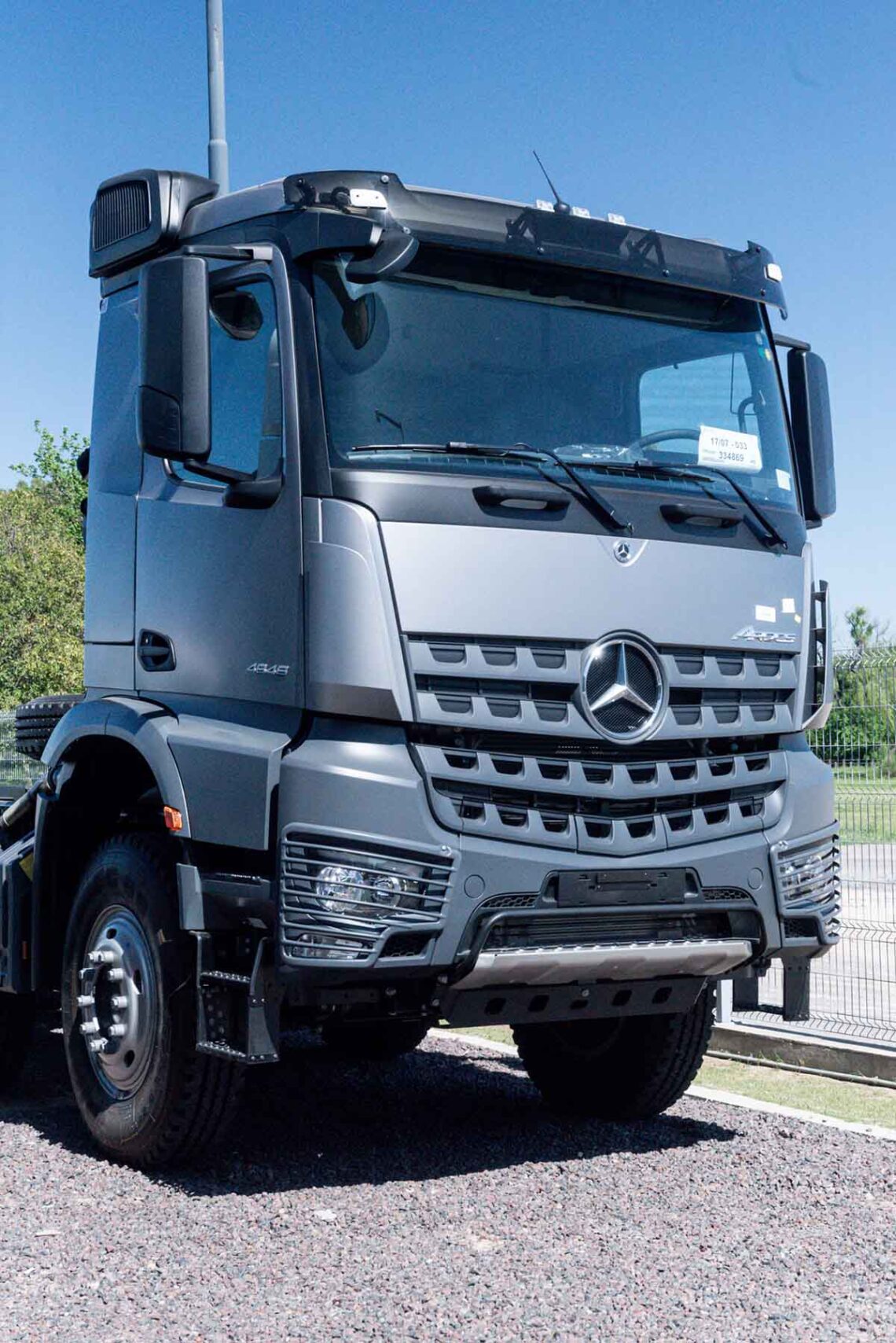 Arocs 4848 K: el nuevo camión de Mercedes-Benz que se lanza en el país