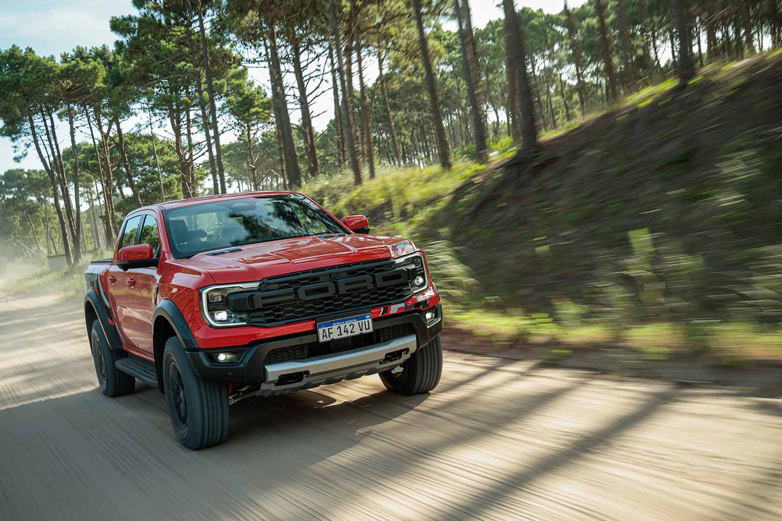 La nueva Ranger Raptor 2024 suma tecnología de punta a la serie