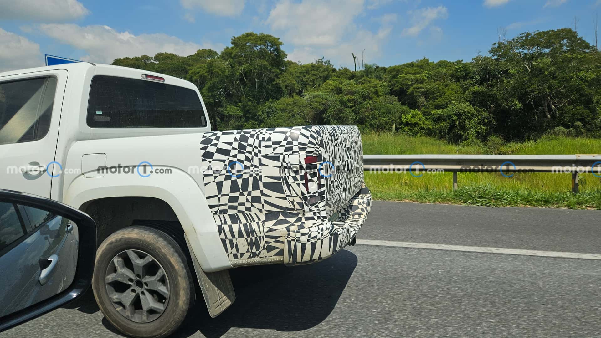 La nueva Amarok es descubierta durante sus pruebas en Brasil