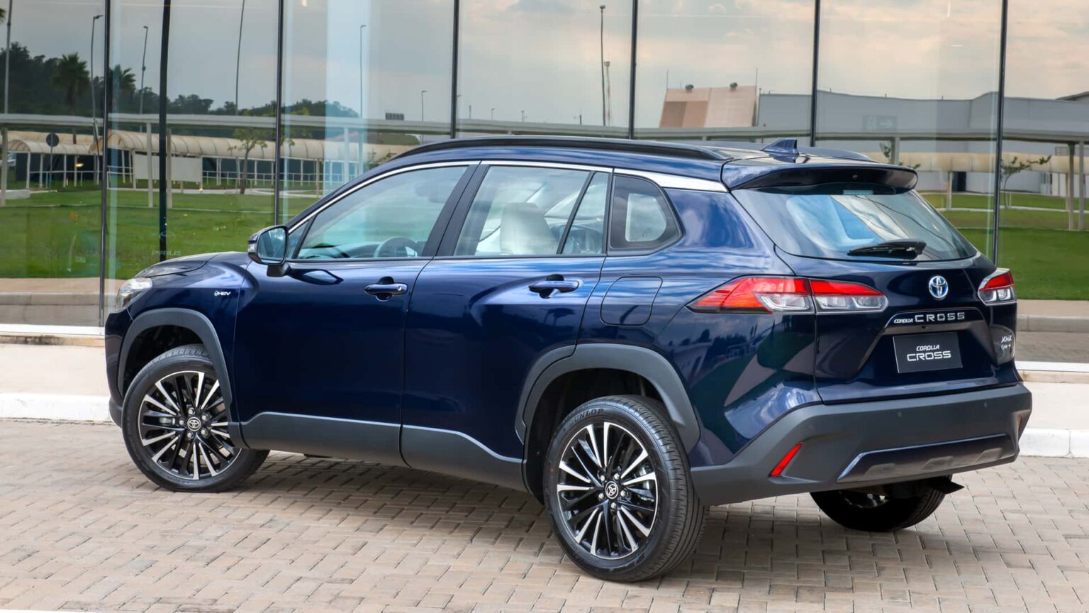 Los Toyota Corolla y Corolla Cross aumentaron para 2025.