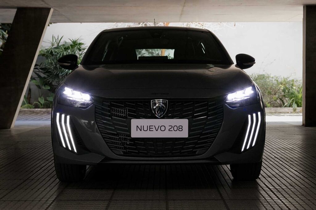 El nuevo Peugeot 208 se lanza con estas novedades y precios