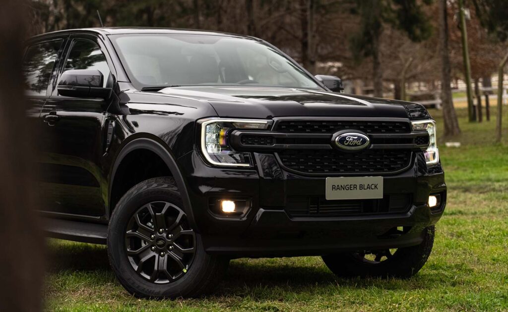 Chevrolet S10 Z71 VS Ford Ranger Black: precios y detalles