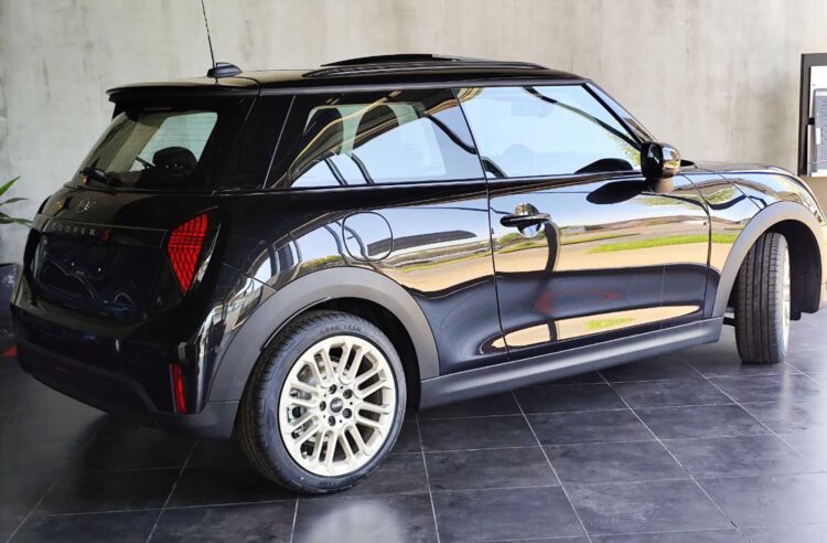 MINI Cooper S: conocimos al más poderoso de la familia