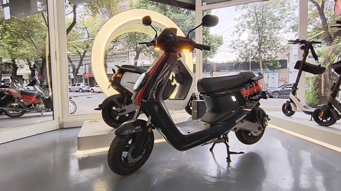 Nuuv M+ Sport, el scooter eléctrico que encontrarás en Mendoza