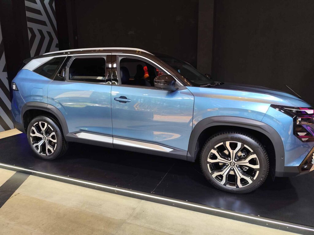 El Renault Boreal se presenta desde la costa argentina