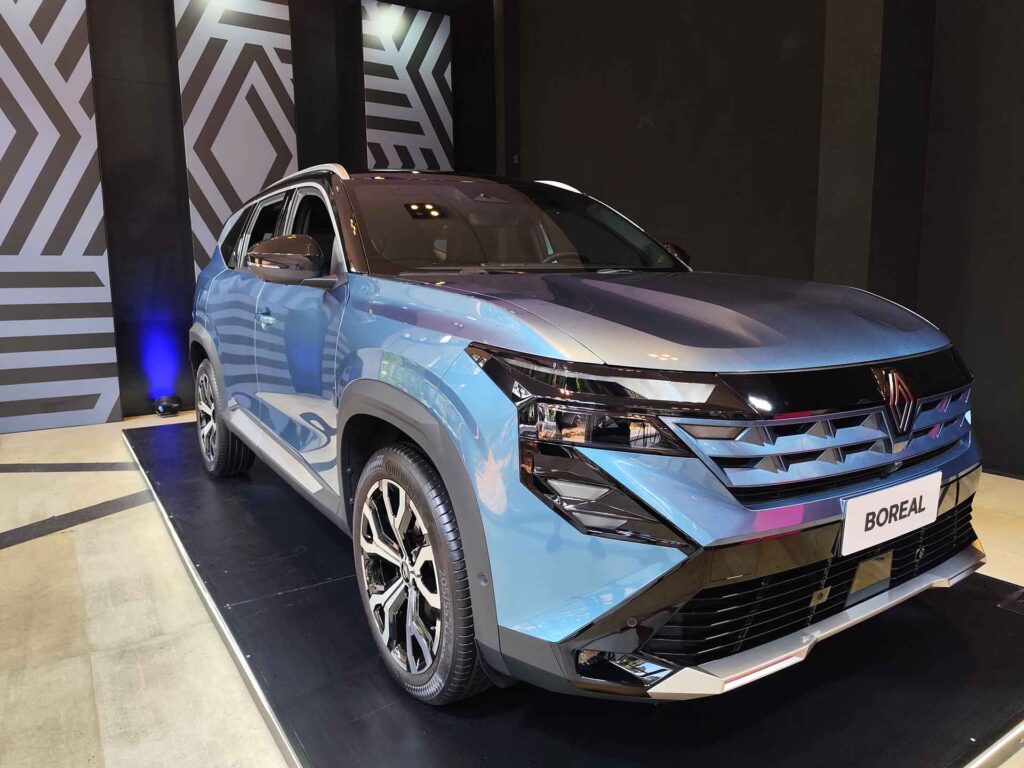 El Renault Boreal se presenta desde la costa argentina